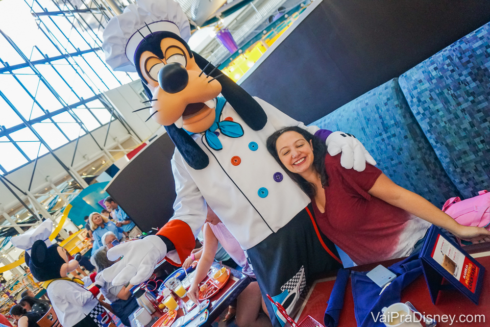 Chef Mickey's: café da manhã com a turma do Mickey