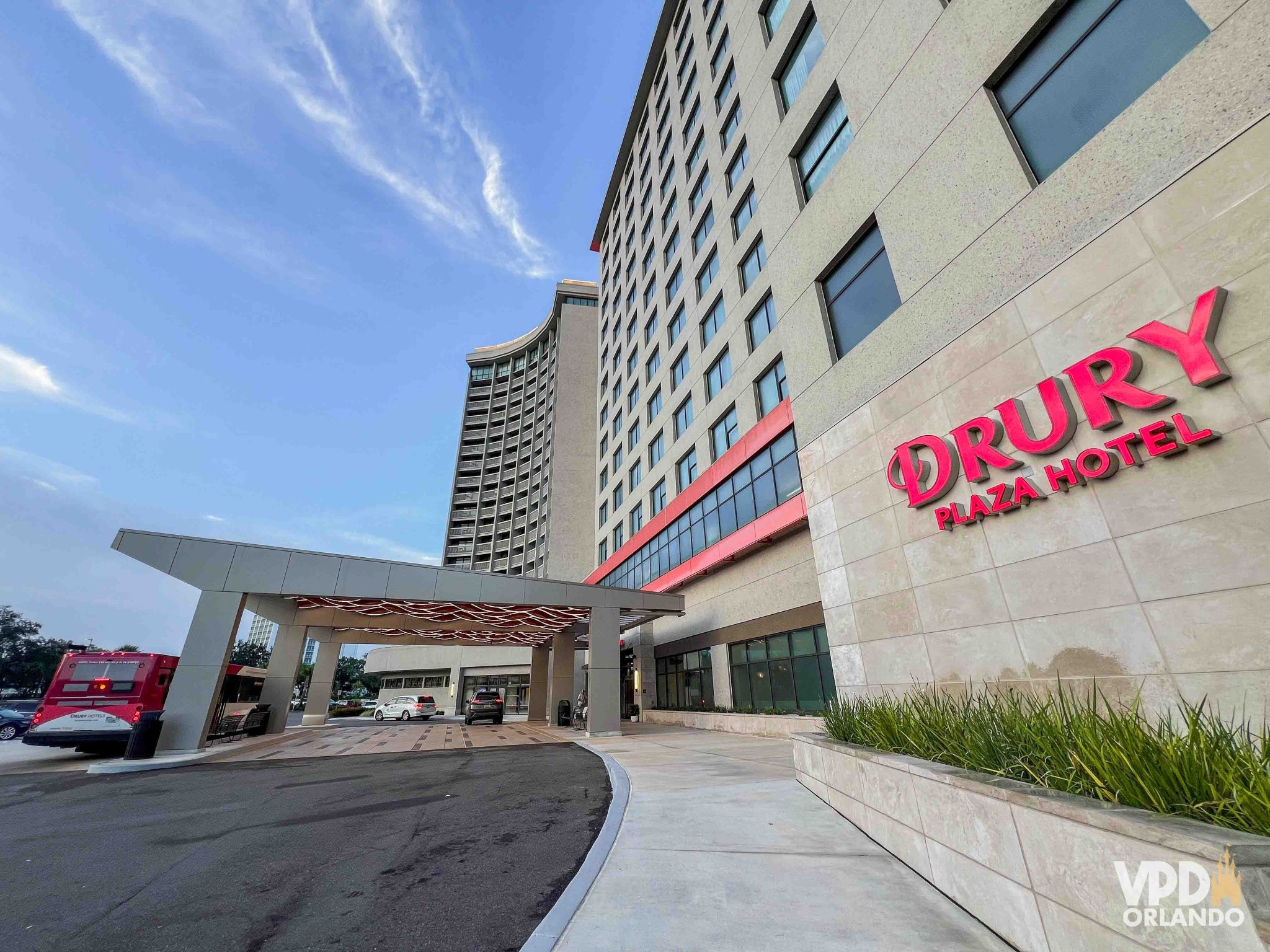 Drury Plaza: hotel com café da manhã na região de Disney Springs
